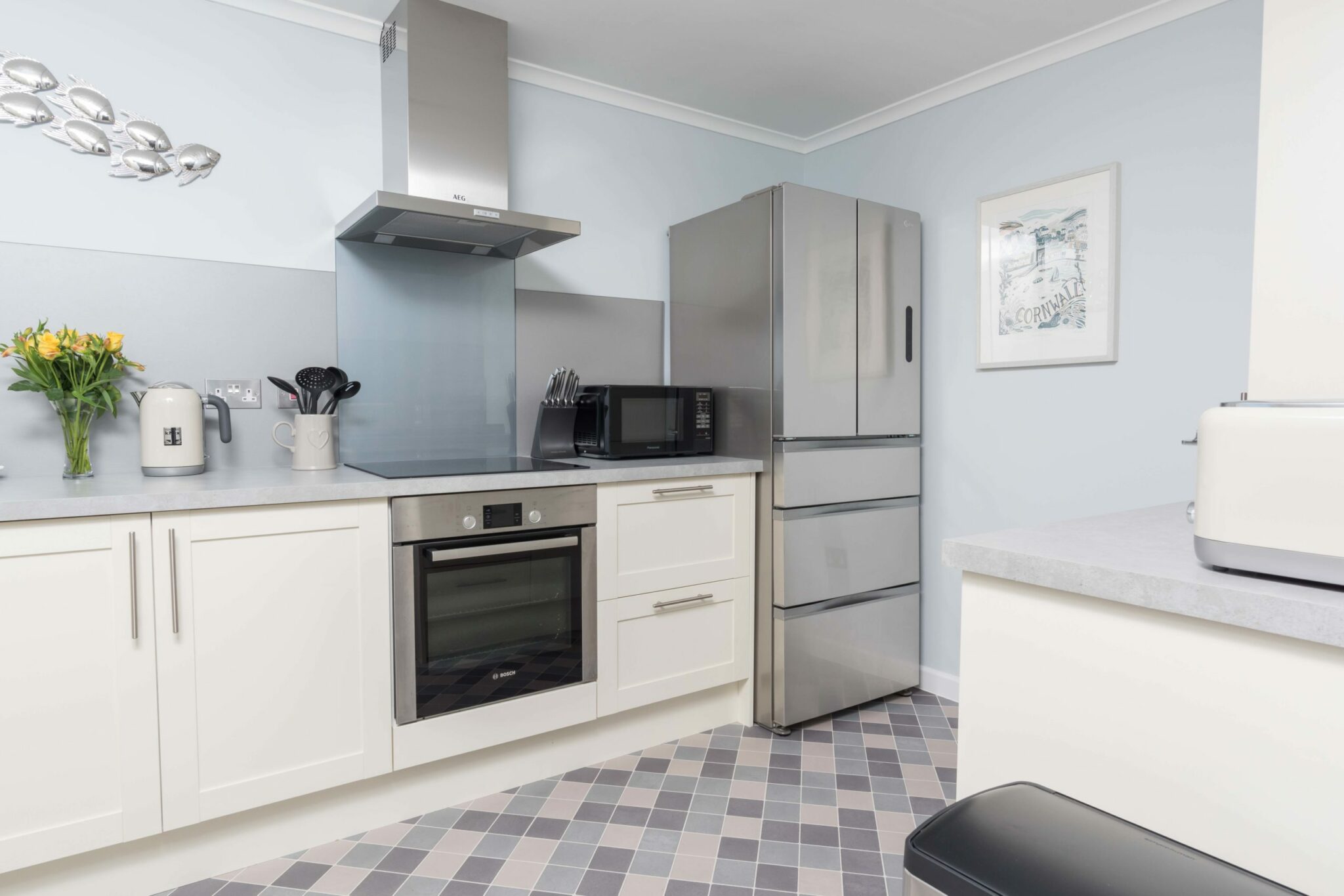 Pebbles | Dog Friendly Bude Cottage | Wooda Holida Park